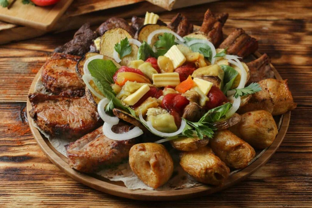 Hazır yemek teslim servisleri Shashlikov, Koroliov, foto