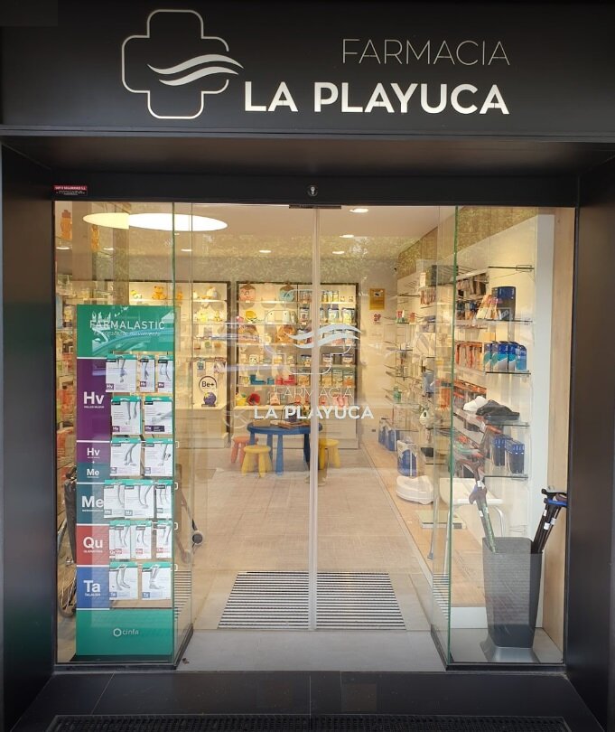 Eczaneler Farmacia La Playuca, Kantabria, foto