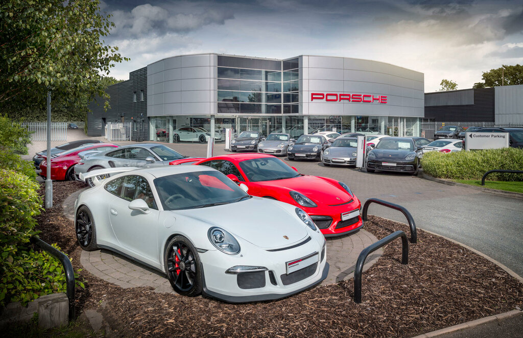 Otomobil satış galerileri Porsche Centre Sutton Coldfield, Birmingham, foto