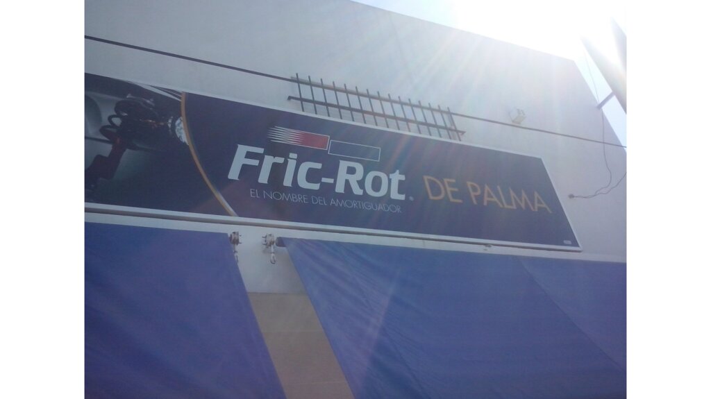 Oto aksesuarları De Palma Repuestos, Bahia Blanca, foto