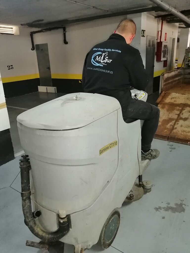 Temizlik şirketleri Milsur Group Facility Services S. L., Sevilla, foto