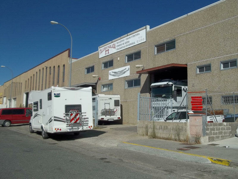 Otomobil servisi Talleres Tablada, Segovia, foto