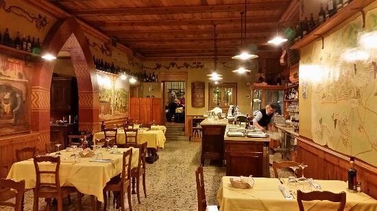 Restoran Antica Osteria La Grotta, Brescia, foto