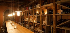 Hotel/Restaurant Chartreuse AG (Bern, Thun, Staatsstrasse, 142), bar  Thun'dan