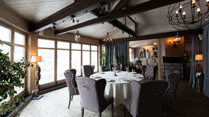 Tiflissky dvorik (Ostozhenka Street No:32/2), restoran  Moskova'dan