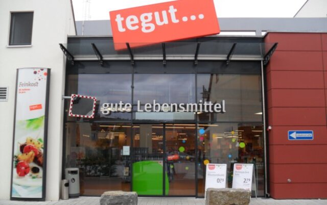 Süpermarket Tegut... gute Lebensmittel, Bavyera, foto