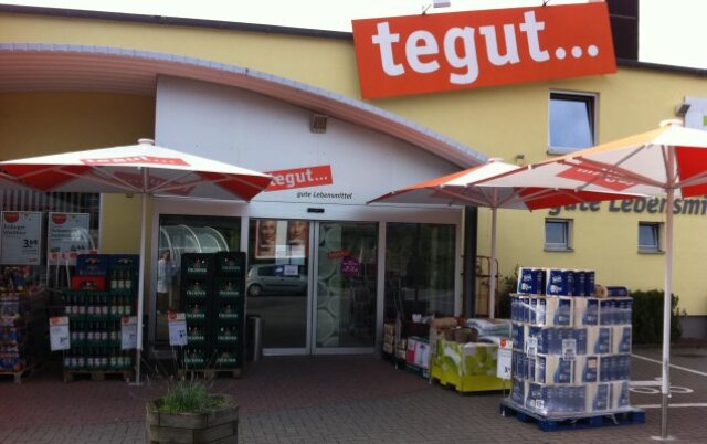 Süpermarket Tegut... gute Lebensmittel, Bavyera, foto