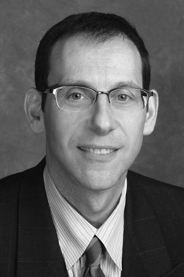 Yatırım fonu firmaları Edward Jones - Financial Advisor: Richard M Ross, Phoenix, foto