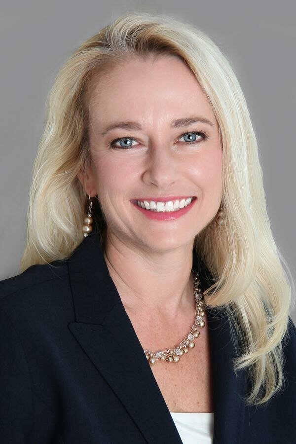 Yatırım fonu firmaları Edward Jones - Financial Advisor: Georgiana Bowman Bircher, New Bern, foto