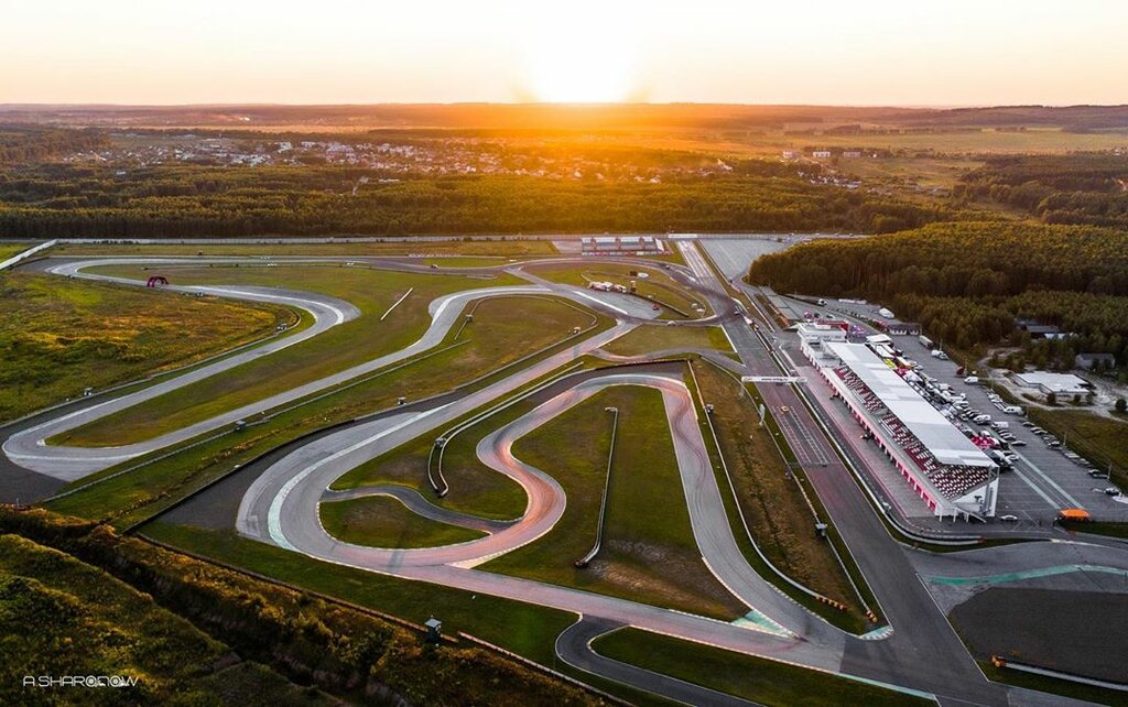 Otomobil pisti Nizhny Novgorod Ring, Nijegorodskaya oblastı, foto