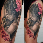 Black Lantern Tattoo Studio (Via Martini Ferdinando No:27), dövmeciler  Roma'dan