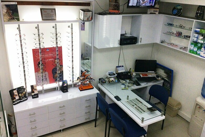 Kontakt lens firmaları Óptica Especializada 20/20, Cali, foto