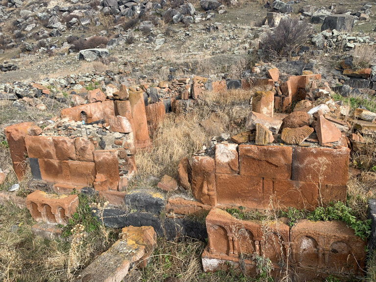 Turistik yerler Tirashen, Şirak, foto