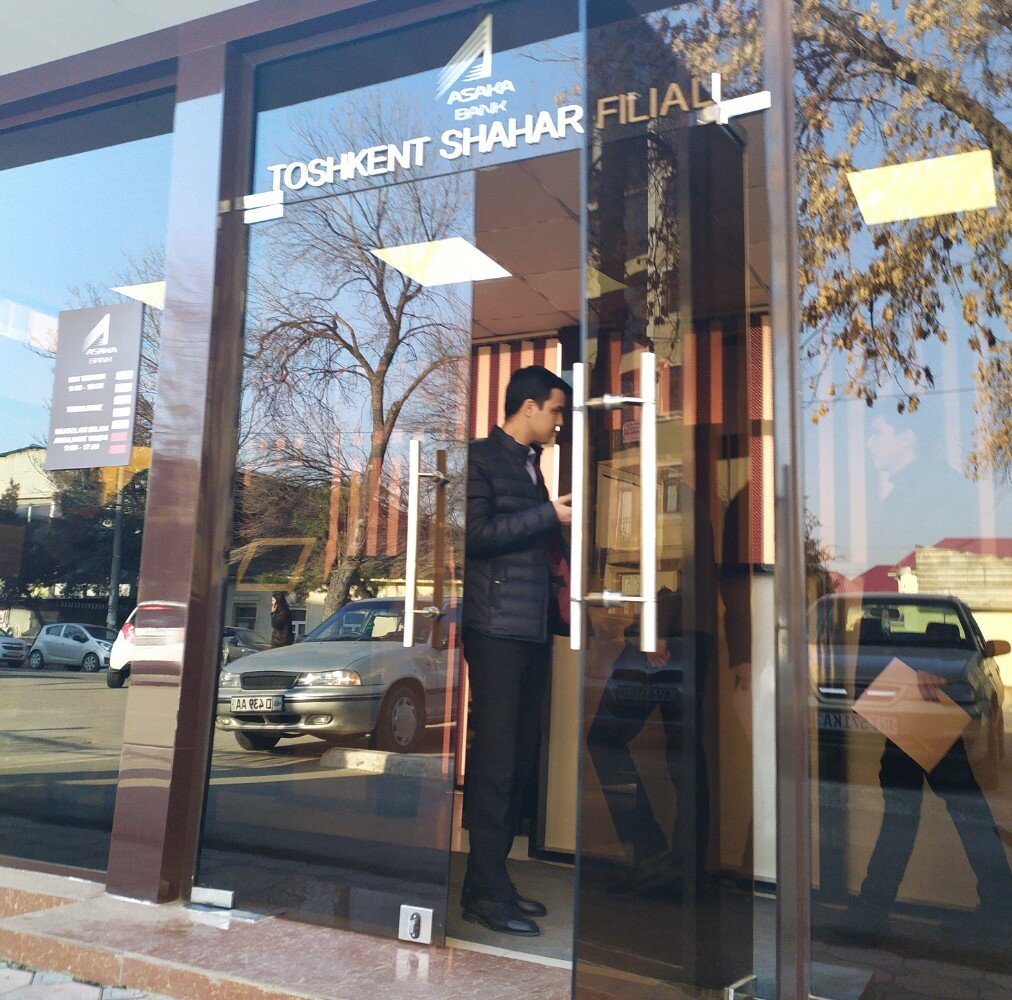 ATM'ler Nurafshon branch Asakabank Jsc, Taşkent, foto