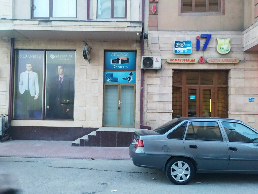 Giyim mağazası Kiyim-kechaklar do‘koni, Andican, foto