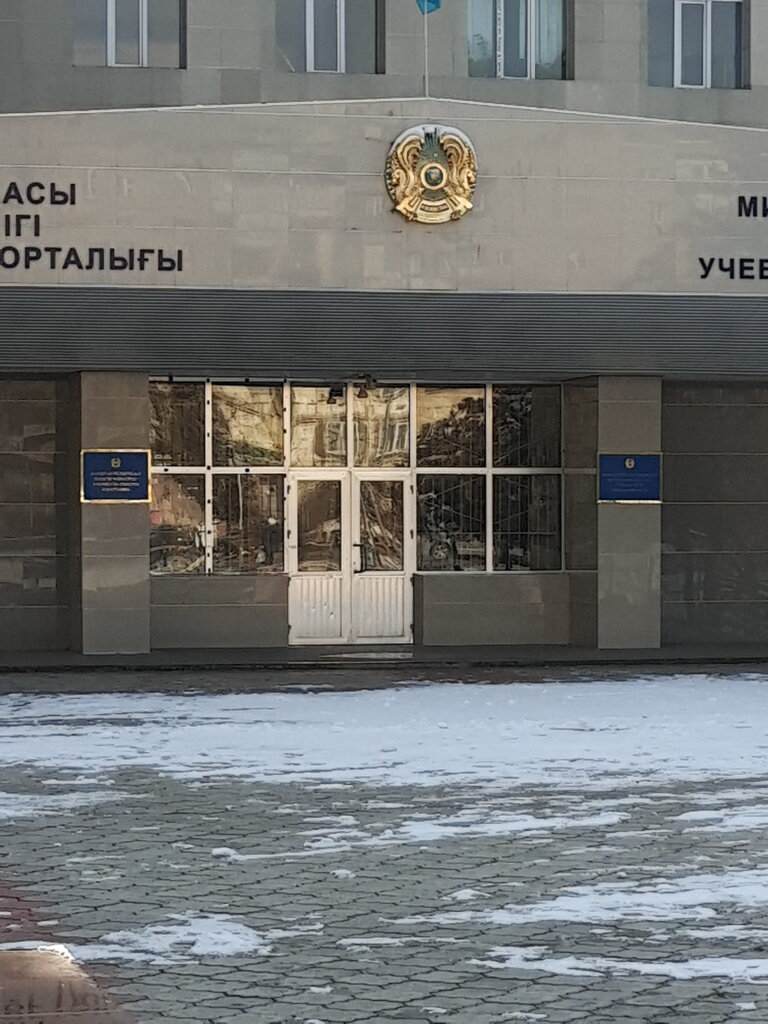 Askeri okullar Askeri Okul, Çimkent (Şımkent), foto