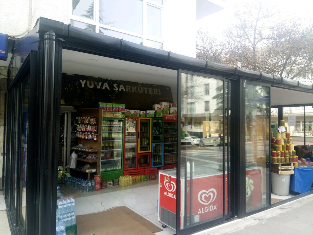 Gazete bayi Yuvam Şarküteri, Ankara, foto