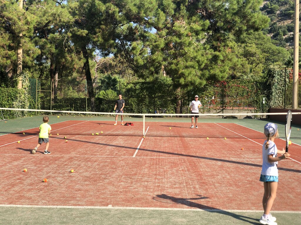 Tenis kulüpleri ve kortları Arena-T, Yekaterinburg, foto