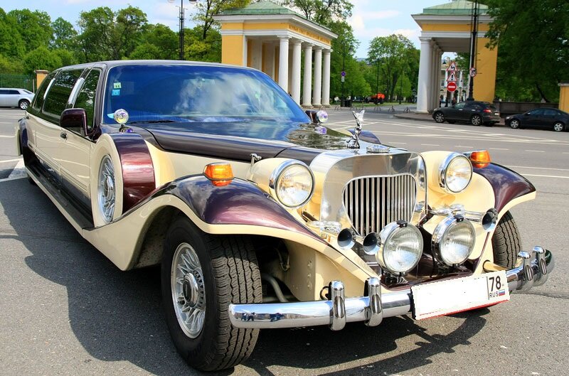 Şehiriçi yolcu taşımacılığı Limo Limo, Saint‑Petersburg, foto