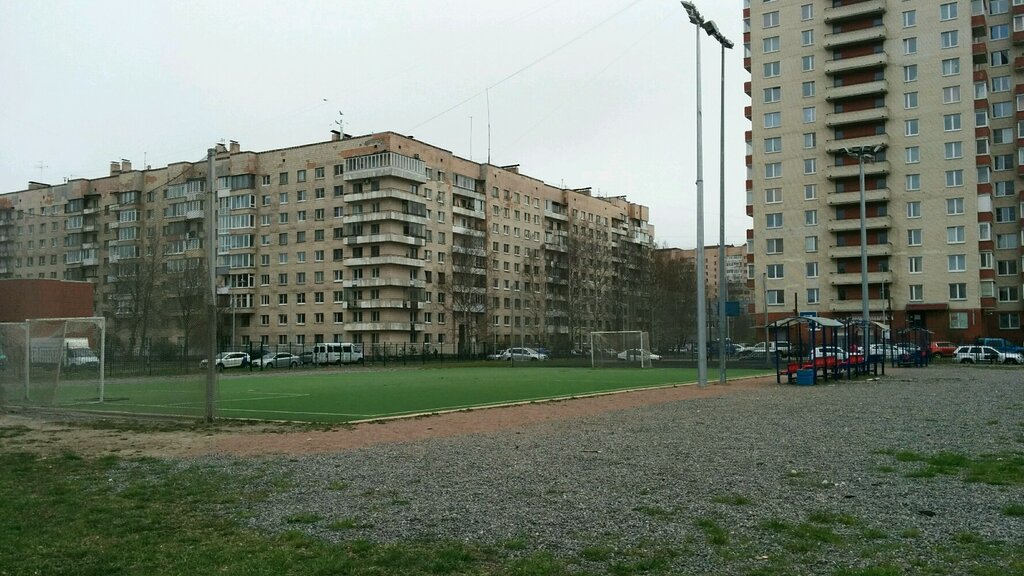 Spor alanı Sports ground, Saint‑Petersburg, foto
