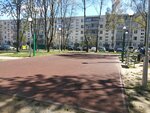 Волейбольная площадка (Minsk, Lieninski City Administrative District, Sierabranka-5 Microdistrict), spor alanı  Minsk'ten