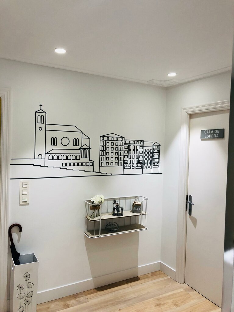 Özel ağız ve diş sağlığı klinikleri ve muayenehaneleri Clinica Dental Ainhoa Rio, San Sebastian, foto
