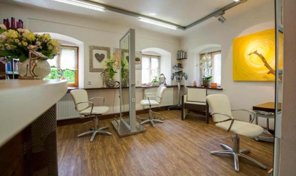 Kuaförler Haarstudio Wolf, Steiermark, foto