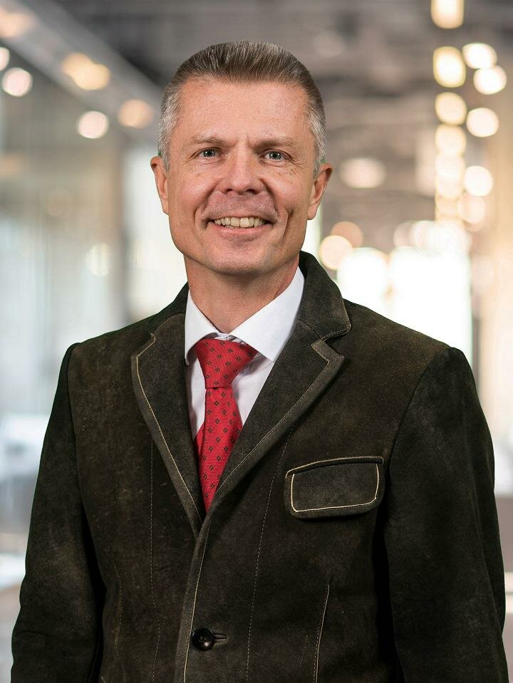 Noterler Oberhuber Helge Dr öffentlicher Notar, Dünya, foto