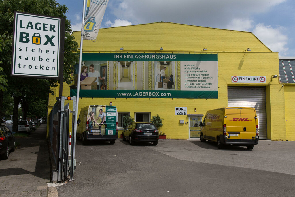 Depo hizmetleri Lagerbox Düsseldorf Heerdt, Kuzey Ren‑Vestfalya, foto