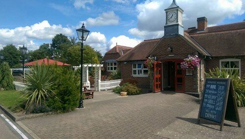 Bar White Heifer That Travelled, , foto