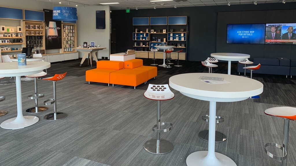 Cep telefonu ve aksesuarları satış mağazaları At&t Store, Louisiana Eyaleti, foto