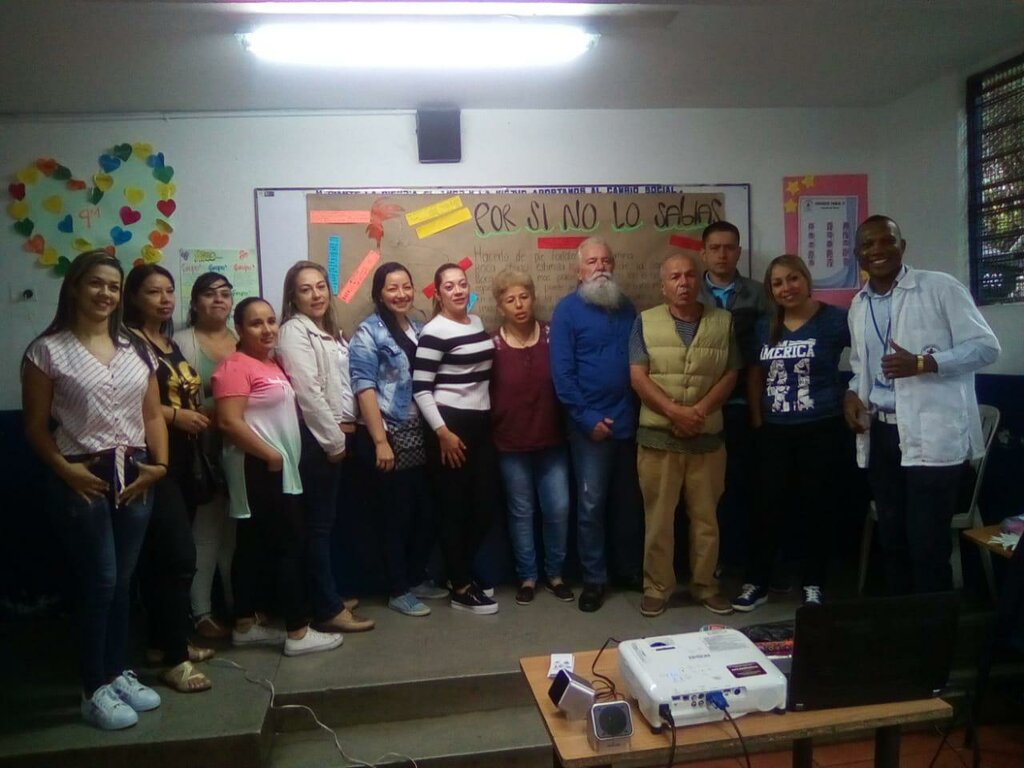 i̇lkokul Pablo VI College, Medellin, foto