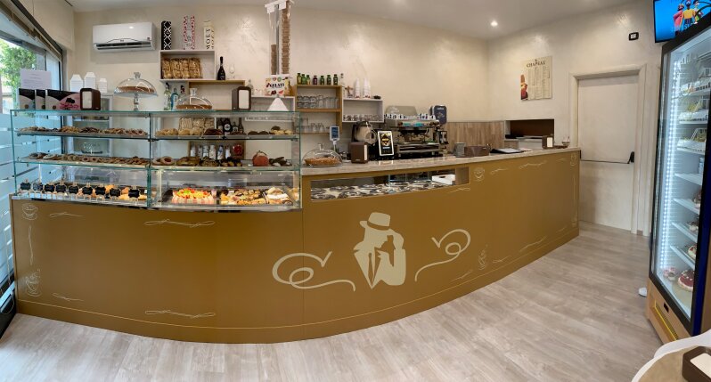 Bar Pasticceria Chapeau, Calabria, foto