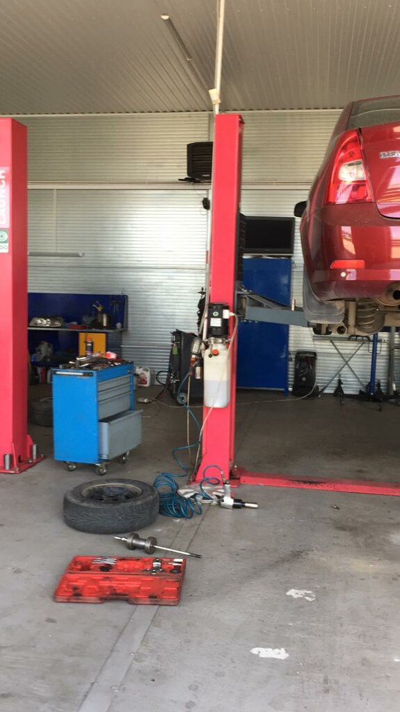 Otomobil servisi Автосервис, Nevinnomissk, foto