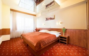 Alessandria (Královéhradecký kraj, Hradec Kralove, třída Slovenského národního povstání), otel  Hradec Kralove'den