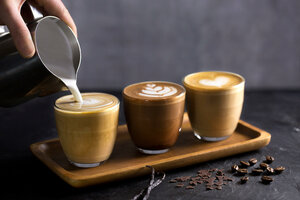 Esquires Coffee (Bournemouth, Burlington Arcade, 72 Old Christchurch Road), kahve dükkanları  Bournemouth'tan