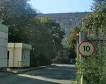 НИИ - Краевая клиническая больница № 1 им. профессора С. В. Очаповского, центр анестезиологии и реанимации, отделение анестезиологии и реанимации № 5 (1 Maya Street No:167), bilim araştırma enstitüsü  Krasnodar'dan
