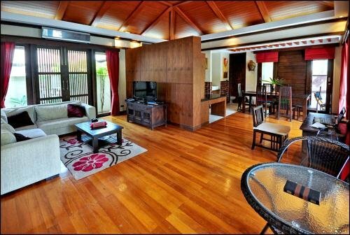 Otel Private 4 Bed Villa in Maenam Ko Samui, Samui, foto