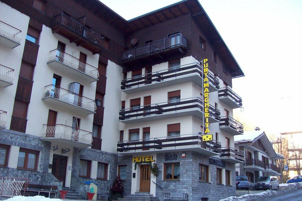 Otel Punta Margherita, Aosta Vadisi, foto