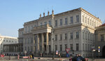 Kronprinzenpalais (Berlin, Unter den Linden, 3), turistik yerler  Berlin'den