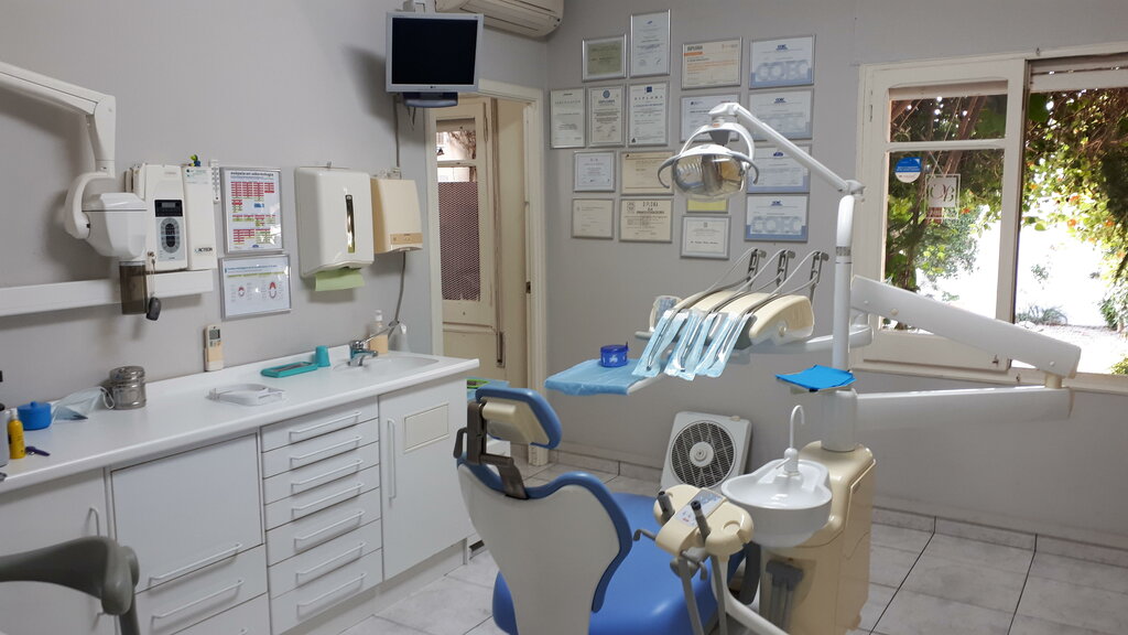 Özel ağız ve diş sağlığı klinikleri ve muayenehaneleri Clínica Dental Dr. Osvaldo Bottino Marchisio, Katalonya, foto