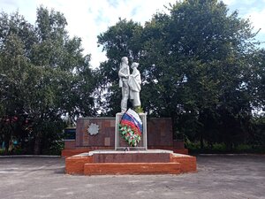 Павшим воинам Великой Отечественной войны 1941-1945 гг. (Penza Region, Kameshkirskiy rayon, Novoshatkinskiy selsovet, selo Stary Chirchim), anıt, heykel  Penzenskaya oblastından