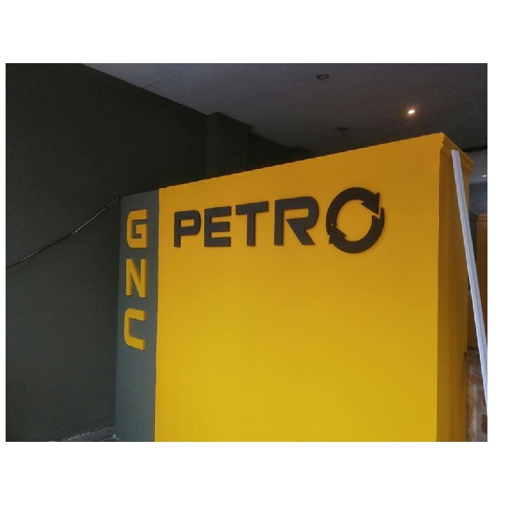 Oto aksesuarları Petro, , foto