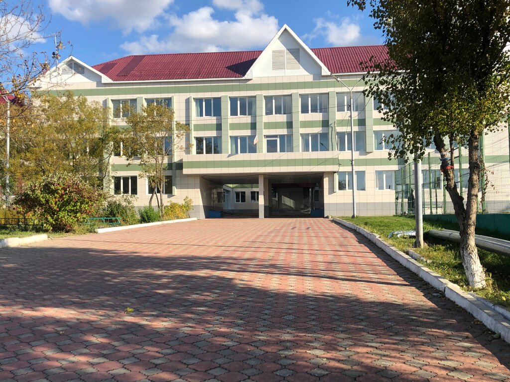 Ortaokul Shkola № 6 g. Kholmsk, Holmsk, foto