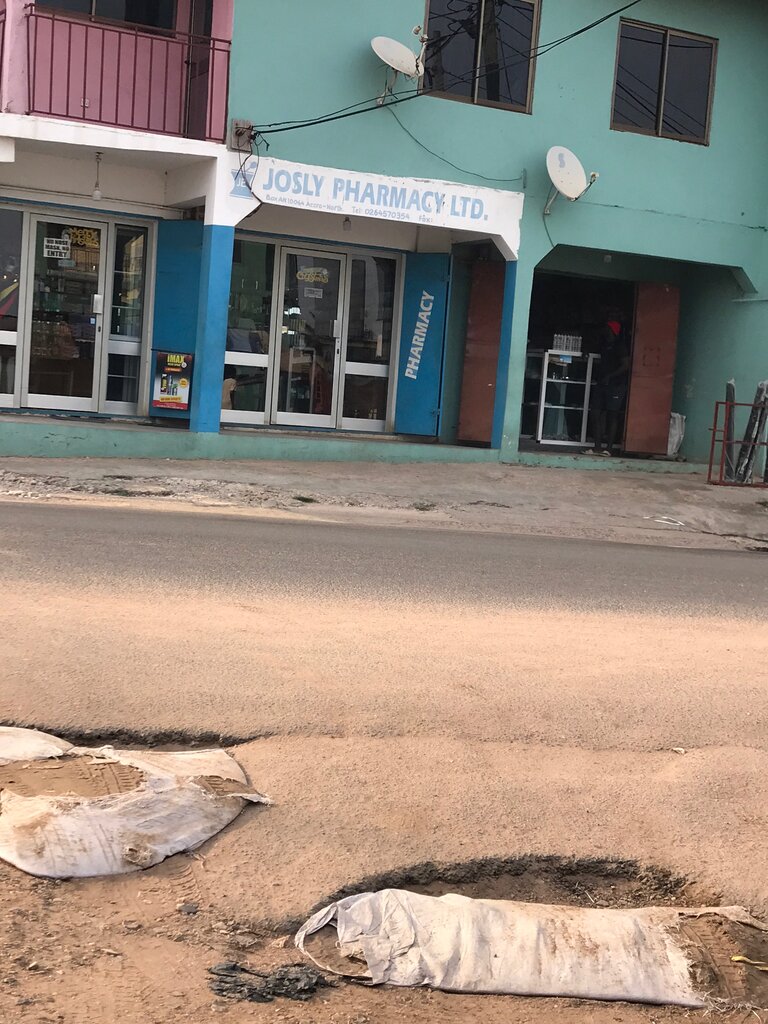 Eczaneler Josly Pharmacy Ltd, Akra, foto