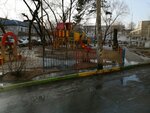 Детская площадка (Khabarovsk, Gamarnika Street), oyun alanı  Habarovsk'tan