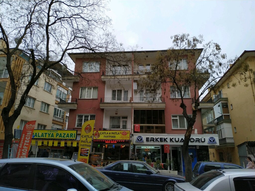 Berberler Black & White Erkek Kuaförü, Ankara, foto