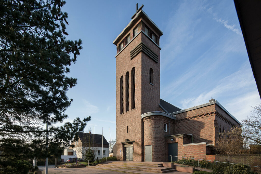 Dini dernekler Gnadenkirche - Evangelische Kirchengemeinde Dellwig-Frintrop-Gerschede, Essen, foto