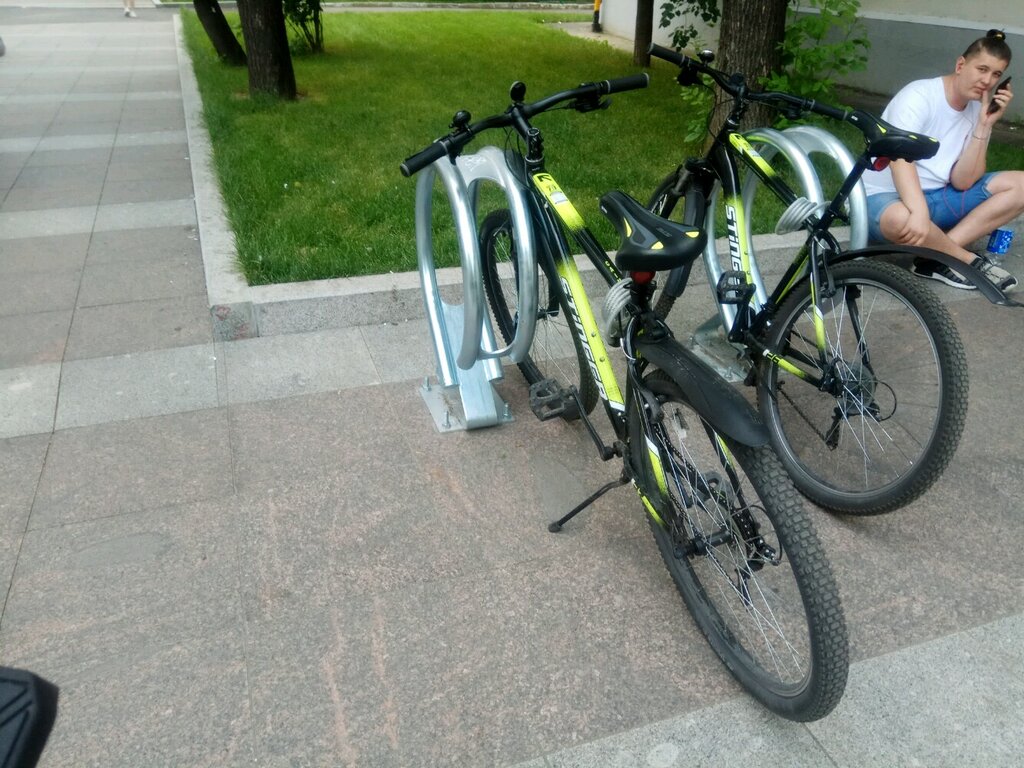 Bisiklet park yerleri Велопарковка, Moskova, foto