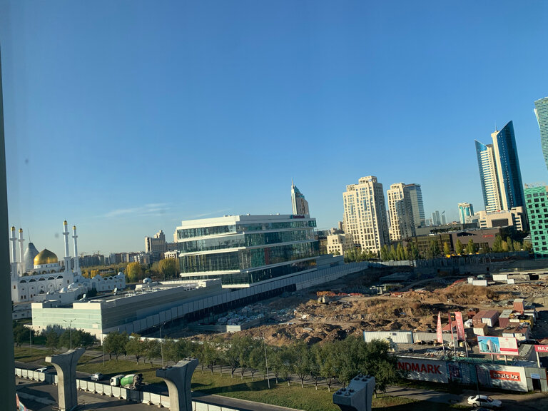 i̇ş merkezi Nomad, Astana, foto